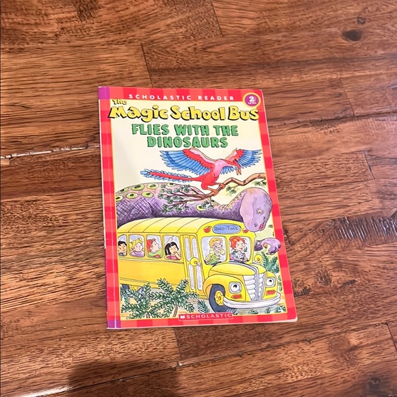 Scholastic | Other | Scholastic The Magic School Bus Dinosaur Adventure ...